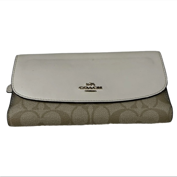 Coach | Bags | Coach Wallet Trifold With Checkbook Cover Signature C ...